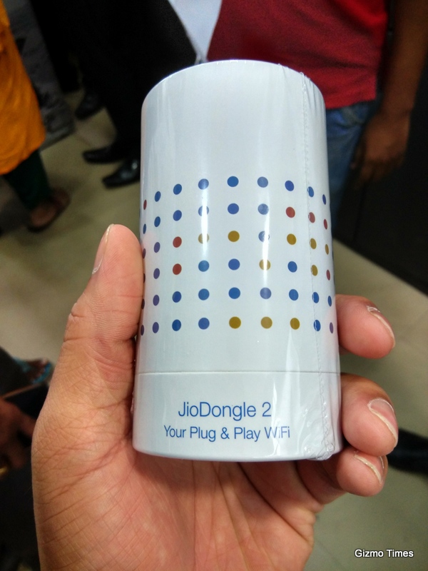 Reliance Jio launches JioDongle 2 with 10000mAh power bank combo offer