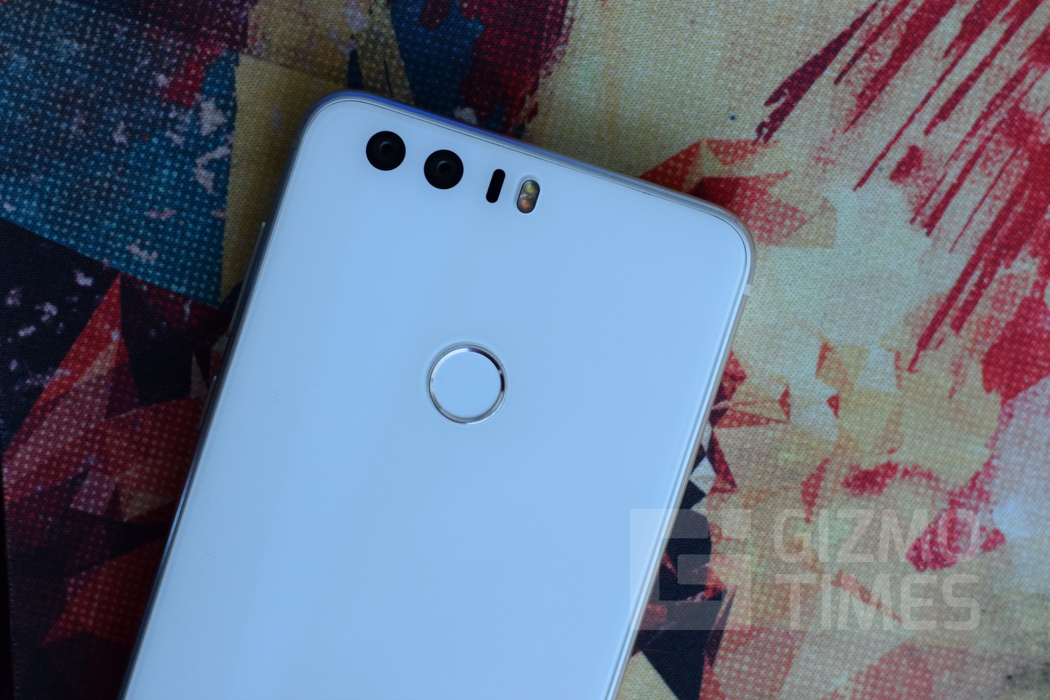 Honor 8 Review - A gorgeous package wrapped by mid-range pricing