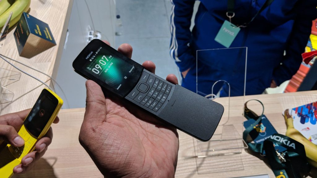 Nokia 8110 4G feature phone is official with Wi-Fi Hotspot feature