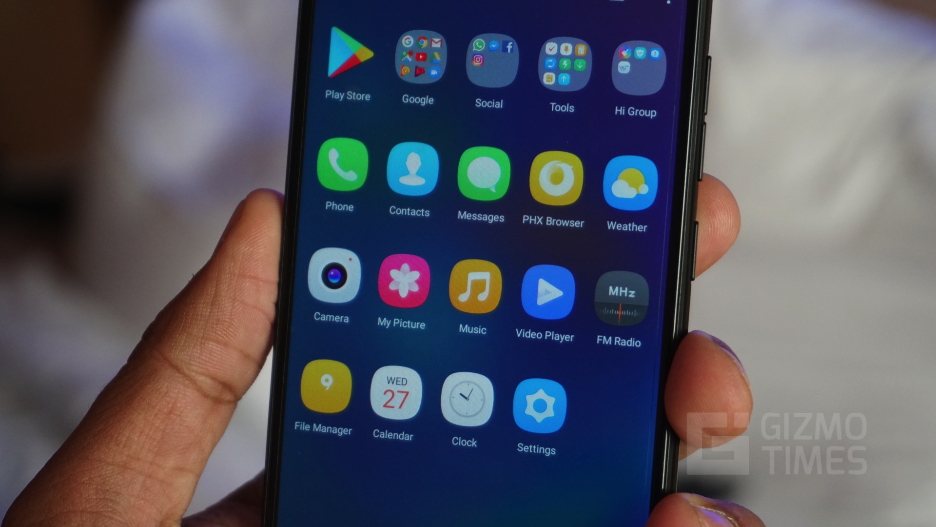 Tecno Camon I Review - Slim and good, cameras in focus