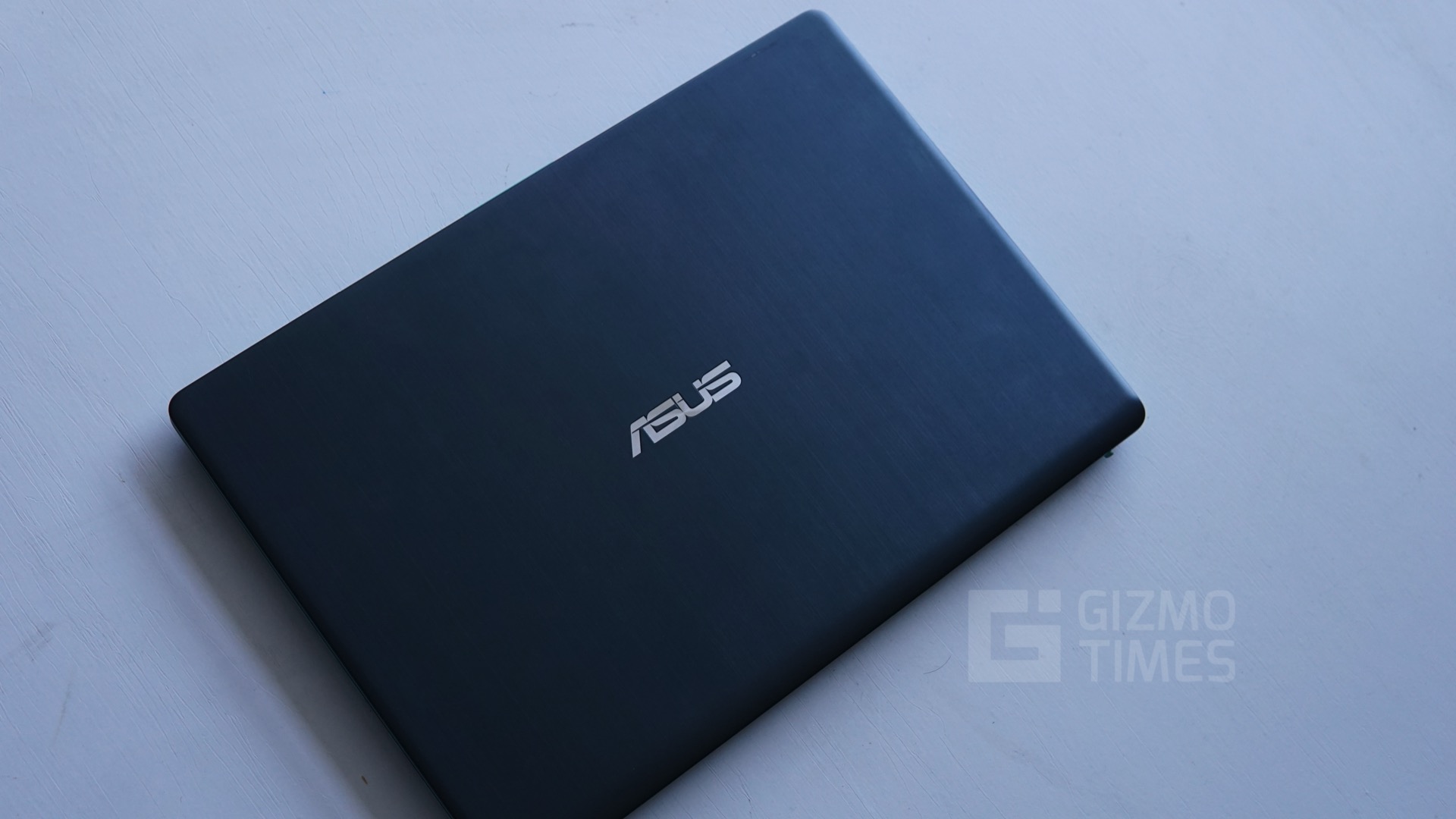ASUS Vivobook S14 Back - Gizmo Times