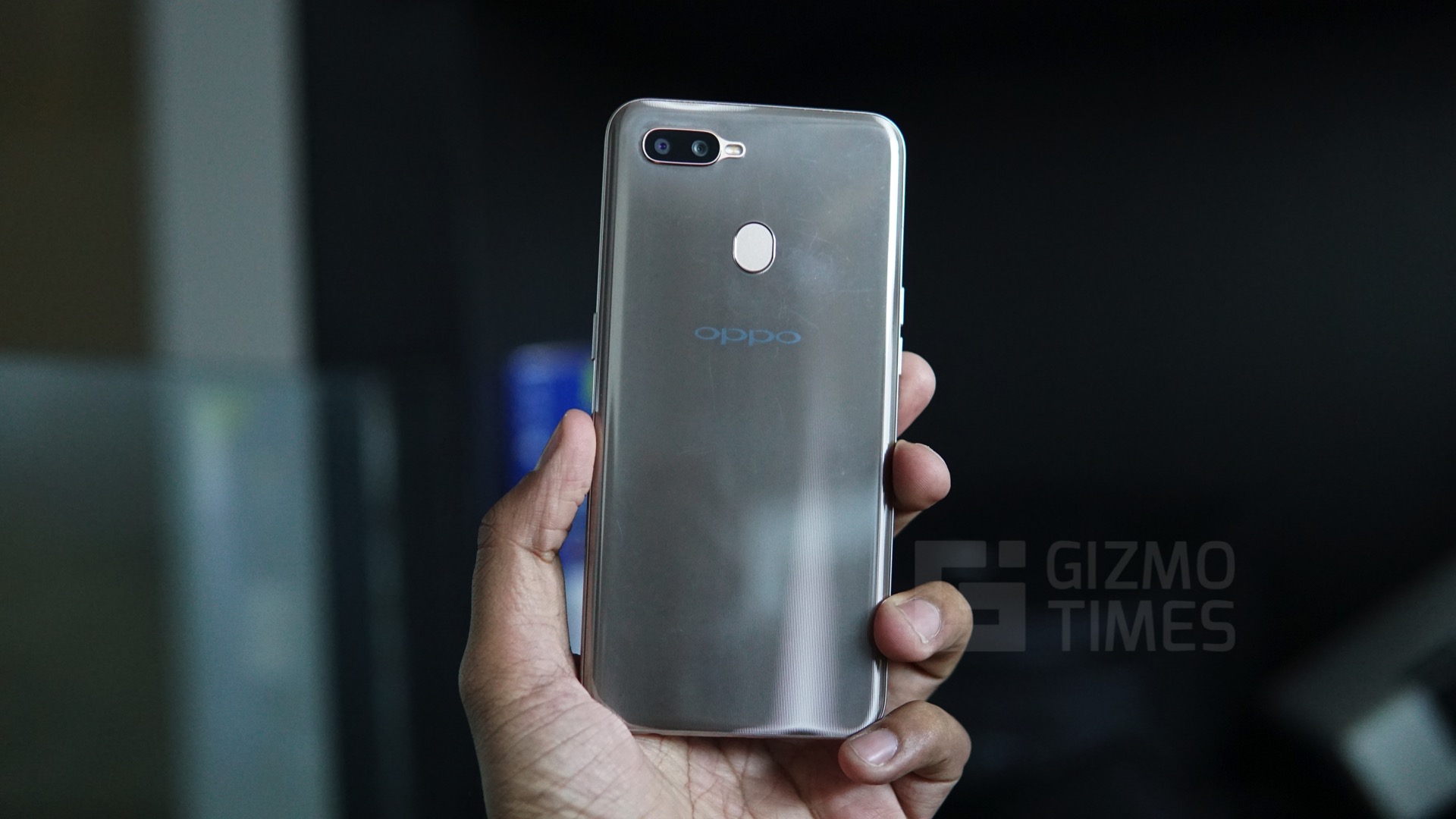 OPPO A7 Review - Good looking, but gives doubts on other aspects