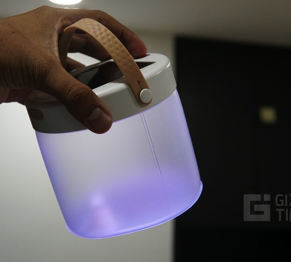 Luci Connect Review - A smart, controlled inflatable solar light for ...