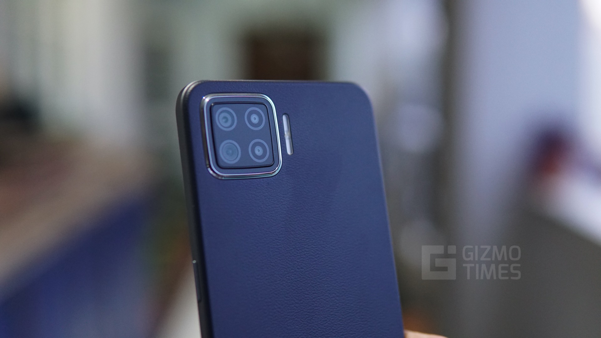 OPPO F17 Review - Finally a good device that fits into tight jeans easily